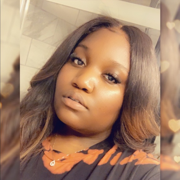 Shanette's Closet (@snette03) | Poshmark